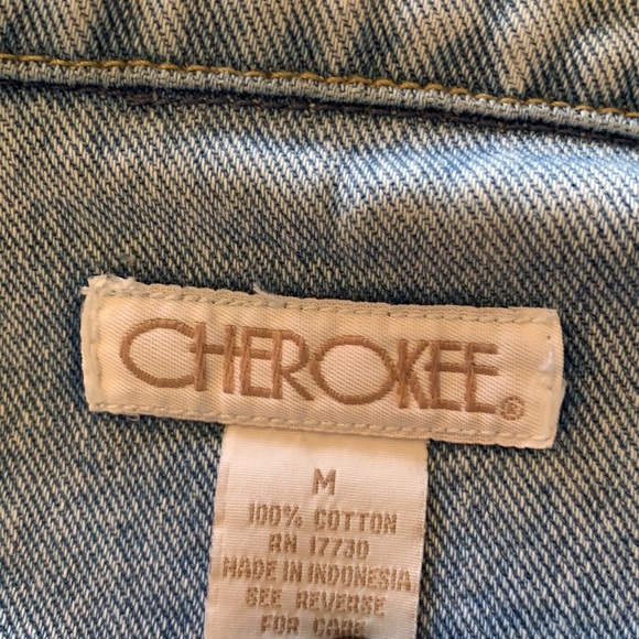 Cherokee | Jackets & Coats | Vintage Jean Jacket With Pocket Detail Sz ...